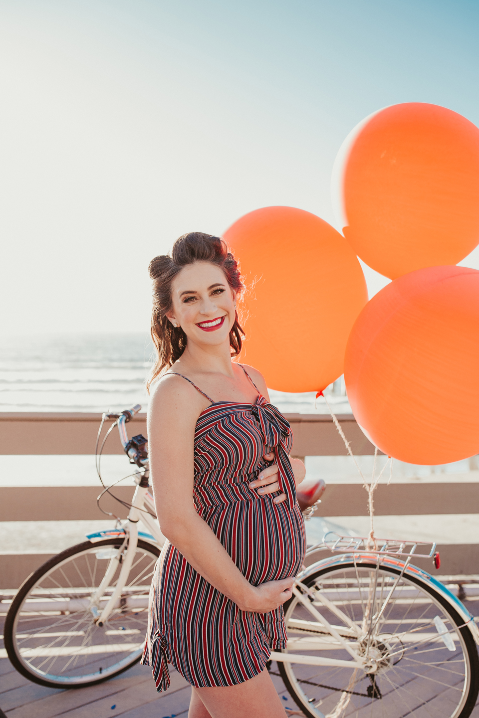 Scripps Beach Retro Maternity Photos - Melissa Montoya Photography