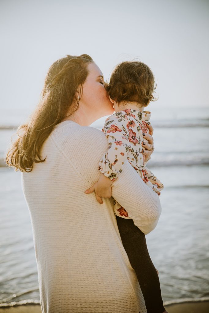 Torrey Pines Beach Family Photos: Colleen + Colin - Melissa Montoya ...