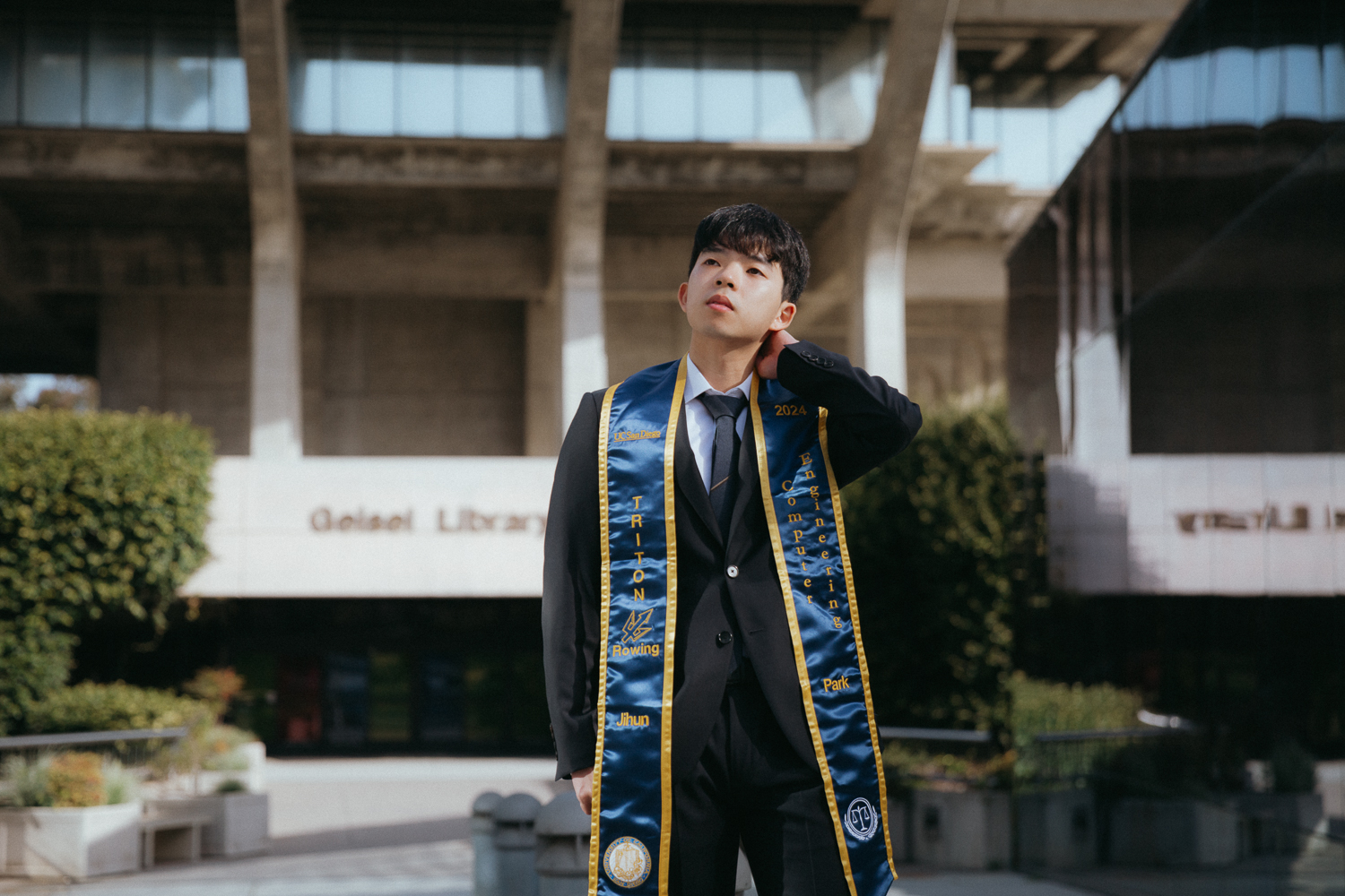 UCSD Grad Portraits | JP - Melissa Montoya Photography