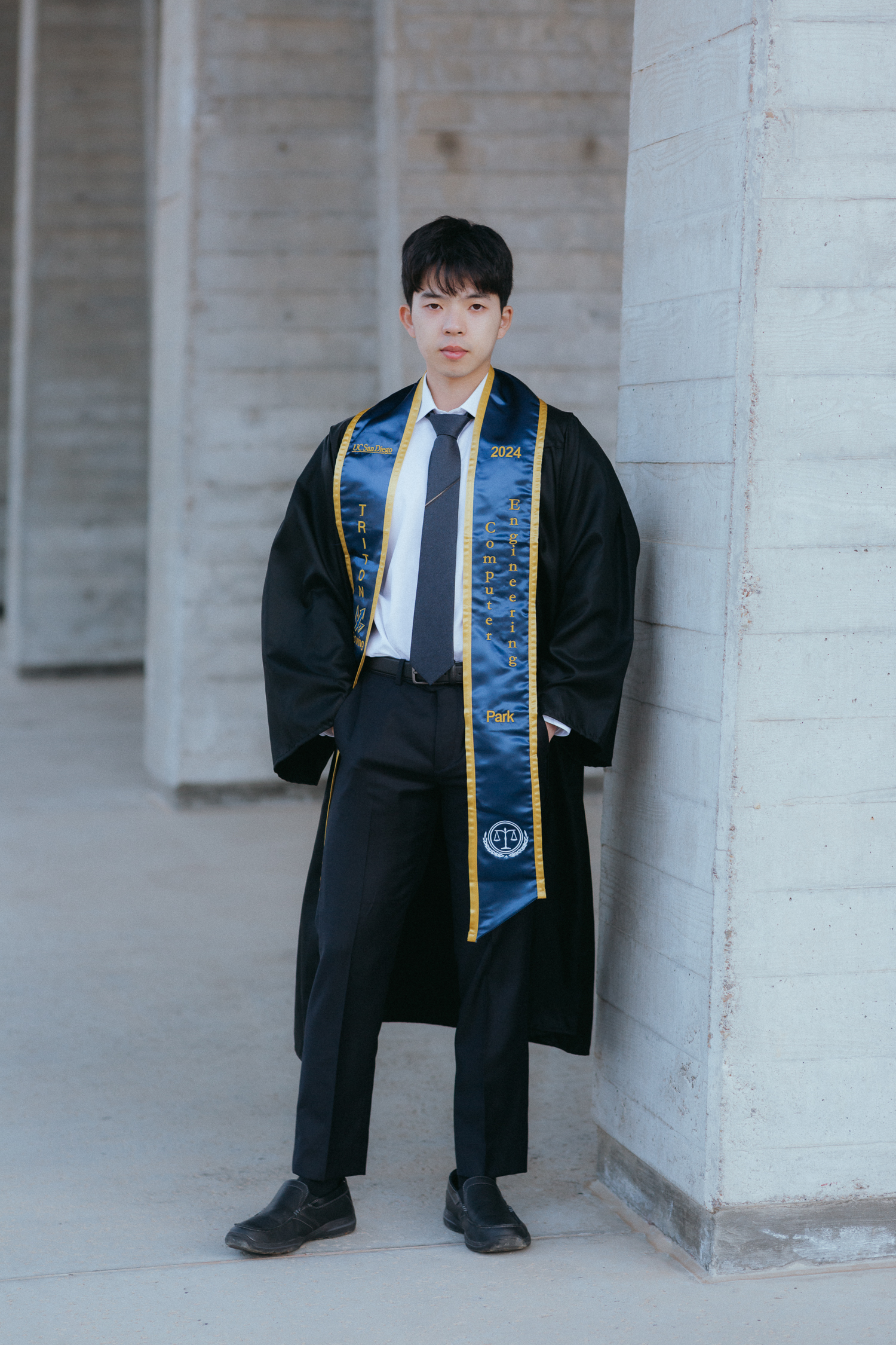 UCSD Grad Portraits | JP - Melissa Montoya Photography